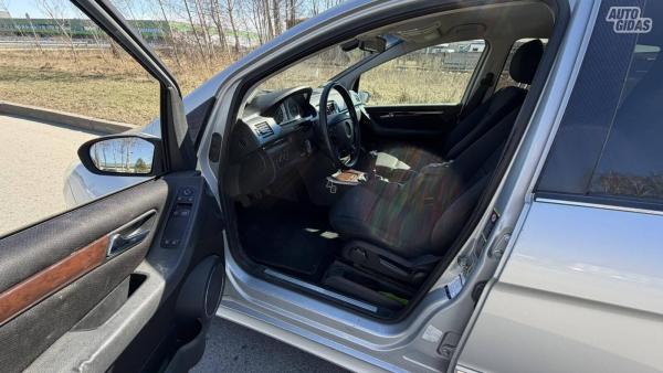 Mercedes-Benz B 180 2005 in Siauliai, with an engine capacity of 2.00 L and mileage of 325 thousand km for 1650 €, photo 7 on AUTOMOTO.COM.LV