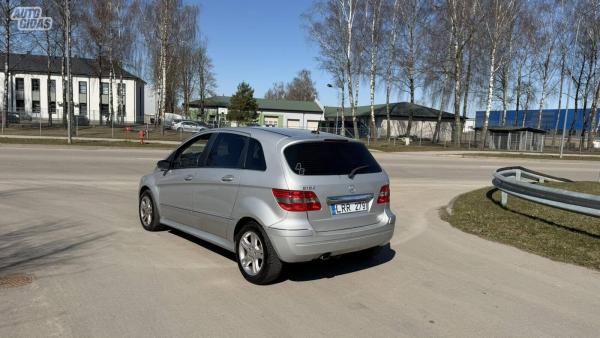Mercedes-Benz B 180 2005 in Siauliai, with an engine capacity of 2.00 L and mileage of 325 thousand km for 1650 €, photo 6 on AUTOMOTO.COM.LV
