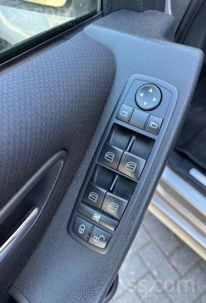 Mercedes-Benz B 180 2005 Jelgava, ar dzinēja tilpumu 2.00 L un nobraukumu 255 tūkst. km par 2400 €, foto 19 vietnē AUTOMOTO.COM.LV