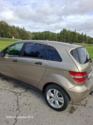 Mercedes-Benz B 180 2005 Pakruojis, ar dzinēja tilpumu 2.00 L un nobraukumu 360 tūkst. km par 1500 €, foto 5 vietnē AUTOMOTO.COM.LV