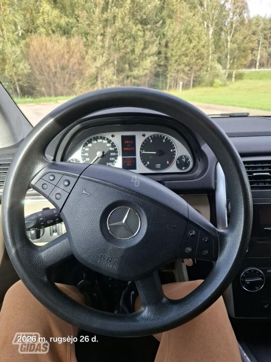 Mercedes-Benz B 180 2005 Pakruojis, ar dzinēja tilpumu 2.00 L un nobraukumu 360 tūkst. km par 1500 €, foto 13 vietnē AUTOMOTO.COM.LV
