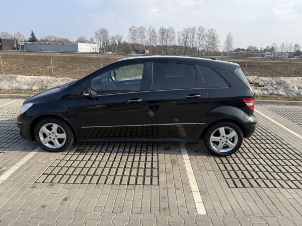 Mercedes-Benz B 180 2006 in Vilnius, with an engine capacity of 2.00 L and mileage of 350 thousand km for 2000 €, photo 3 on AUTOMOTO.COM.LV