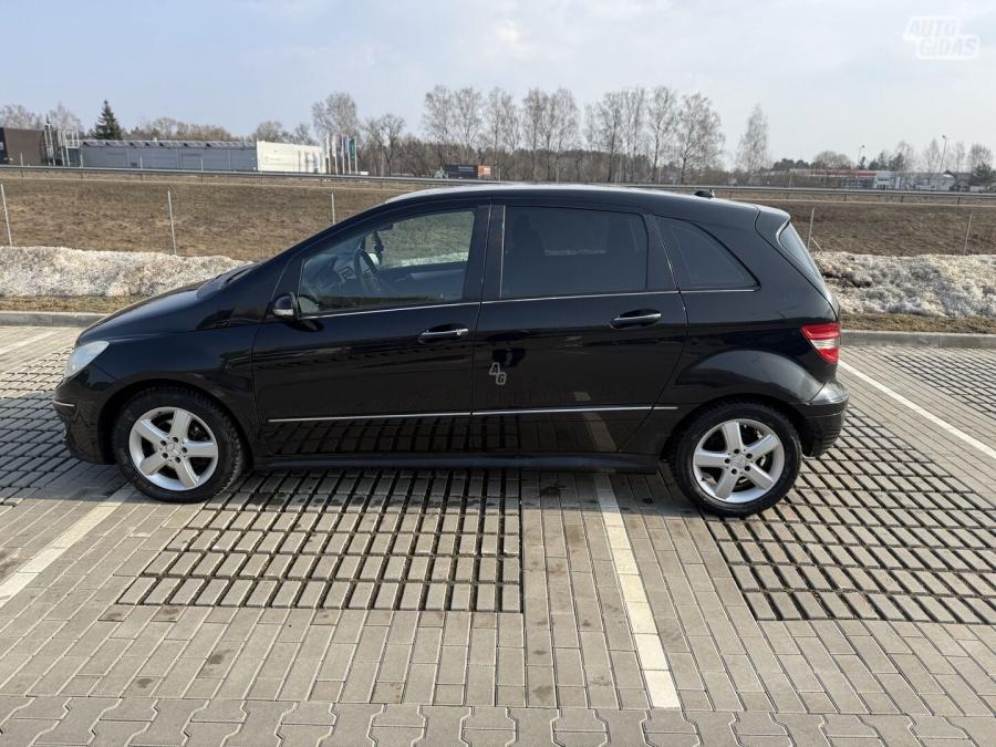 Mercedes-Benz B 180 2006 Viļņa, ar dzinēja tilpumu 2.00 L un nobraukumu 350 tūkst. km par 2000 €, foto 3 vietnē AUTOMOTO.COM.LV