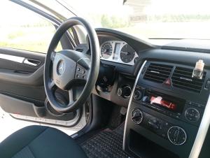 Mercedes-Benz B 180 2006 in Vilnius, with an engine capacity of 2.00 L and mileage of 273 thousand km for 1800 €, photo 9 on AUTOMOTO.COM.LV