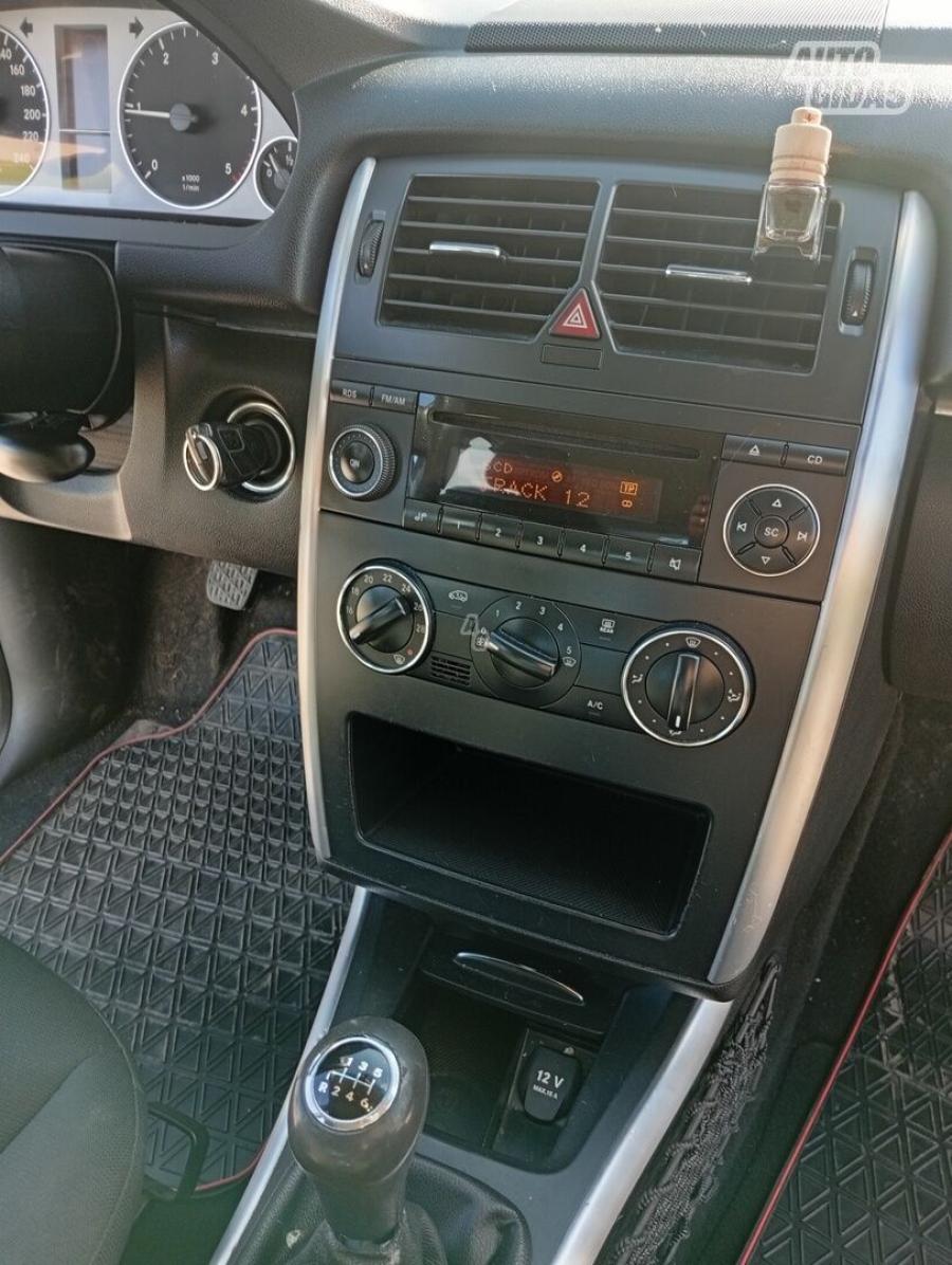 Mercedes-Benz B 180 2006 in Vilnius, with an engine capacity of 2.00 L and mileage of 273 thousand km for 1800 €, photo 16 on AUTOMOTO.COM.LV