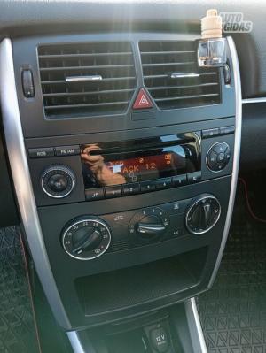 Mercedes-Benz B 180 2006 in Vilnius, with an engine capacity of 2.00 L and mileage of 273 thousand km for 1800 €, photo 19 on AUTOMOTO.COM.LV