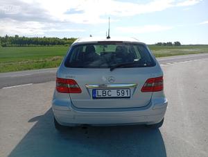 Mercedes-Benz B 180 2006 Viļņa, ar dzinēja tilpumu 2.00 L un nobraukumu 273 tūkst. km par 1750 €, foto 7 vietnē AUTOMOTO.COM.LV