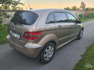Мерседес Б 180 2006 в Клайпеда, объемом двигателя 2.00 л и пробегом 442 тыс. км за 1500 €, фото  на AUTOMOTO.COM.LV