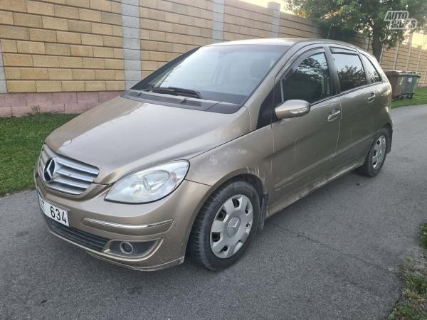 Mercedes-Benz B 180 2006 in Klaipeda, with an engine capacity of 2.00 L and mileage of 442 thousand km for 1500 €, photo 3 on AUTOMOTO.COM.LV