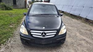 Mercedes-Benz B 180 2006 in Marijampole, with an engine capacity of 2.00 L and mileage of 250 thousand km for 400 €, photo 4 on AUTOMOTO.COM.LV