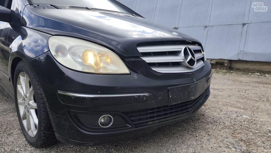 Mercedes-Benz B 180 2006 in Marijampole, with an engine capacity of 2.00 L and mileage of 250 thousand km for 400 €, photo 5 on AUTOMOTO.COM.LV