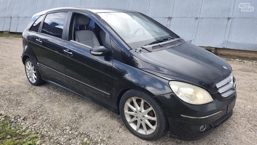 Mercedes-Benz B 180 2006 in Marijampole, with an engine capacity of 2.00 L and mileage of 250 thousand km for 400 €, photo 6 on AUTOMOTO.COM.LV