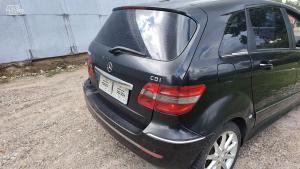 Mercedes-Benz B 180 2006 in Marijampole, with an engine capacity of 2.00 L and mileage of 250 thousand km for 400 €, photo 8 on AUTOMOTO.COM.LV