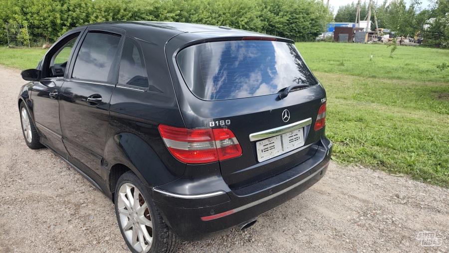Mercedes-Benz B 180 2006 in Marijampole, with an engine capacity of 2.00 L and mileage of 250 thousand km for 400 €, photo 9 on AUTOMOTO.COM.LV