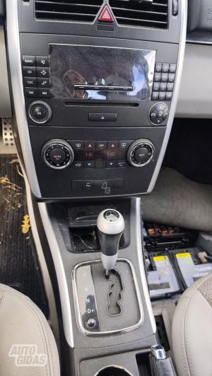 Mercedes-Benz B 180 2006 in Marijampole, with an engine capacity of 2.00 L and mileage of 250 thousand km for 400 €, photo 13 on AUTOMOTO.COM.LV