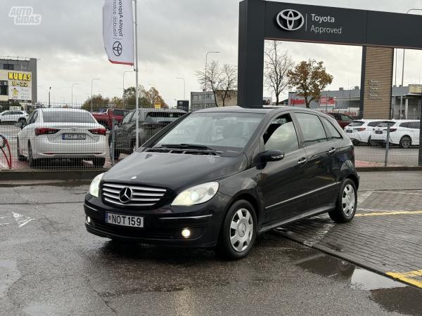 Mercedes-Benz B 180 2007 in Siauliai, with an engine capacity of 2.00 L and mileage of 295 thousand km for 1550 €, photo 1 on AUTOMOTO.COM.LV