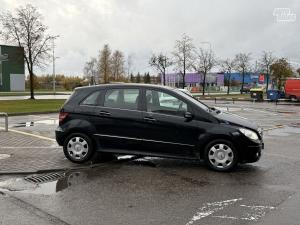 Mercedes-Benz B 180 2007 Šauļi, ar dzinēja tilpumu 2.00 L un nobraukumu 295 tūkst. km par 1550 €, foto 3 vietnē AUTOMOTO.COM.LV