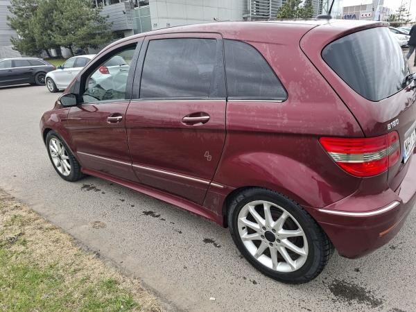 Mercedes-Benz B 180 2007 Viļņa, ar dzinēja tilpumu 2.00 L un nobraukumu 260 tūkst. km par 1150 €, foto 5 vietnē AUTOMOTO.COM.LV