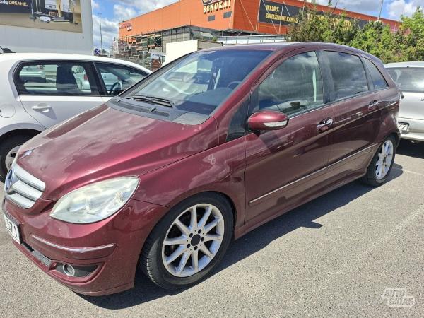 Mercedes-Benz B 180 2007 in Vilnius, with an engine capacity of 2.00 L and mileage of 255 thousand km for 1050 €, photo 5 on AUTOMOTO.COM.LV