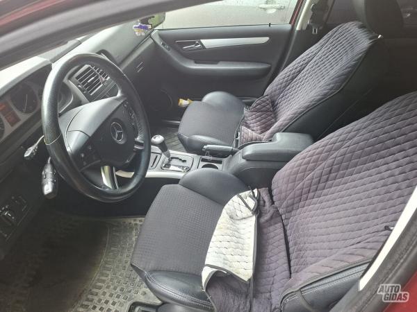 Mercedes-Benz B 180 2007 in Vilnius, with an engine capacity of 2.00 L and mileage of 255 thousand km for 999 €, photo 7 on AUTOMOTO.COM.LV