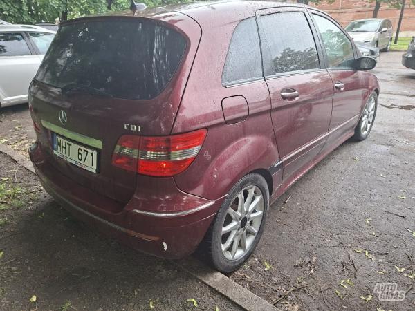 Mercedes-Benz B 180 2007 in Vilnius, with an engine capacity of 2.00 L and mileage of 257 thousand km for 999 €, photo 1 on AUTOMOTO.COM.LV