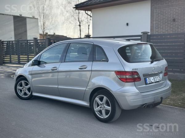 Mercedes-Benz B 180 2008 in Jelgava, with an engine capacity of 2.00 L and mileage of 231 thousand km for 3990 €, photo 2 on AUTOMOTO.COM.LV