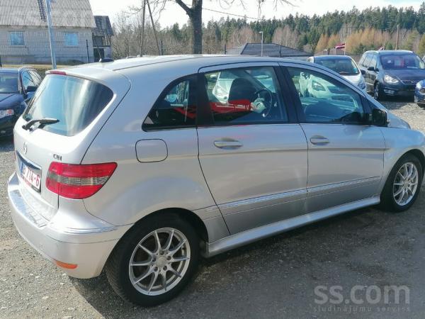 Мерседес Б 180 2009 в Валмиера, объемом двигателя 2.00 л и пробегом 253 тыс. км за 4250 €, фото 5 на AUTOMOTO.COM.LV