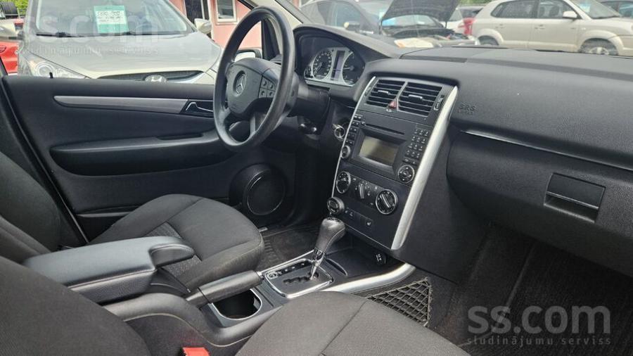 Mercedes-Benz B 180 2009 Rīga, ar dzinēja tilpumu 2.00 L un nobraukumu 0 tūkst. km par 2550 €, foto 7 vietnē AUTOMOTO.COM.LV