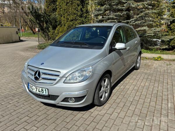 Mercedes-Benz B 180 2009 Rīga, ar dzinēja tilpumu 2.00 L un nobraukumu 214 tūkst. km par 3500 €, foto 1 vietnē AUTOMOTO.COM.LV