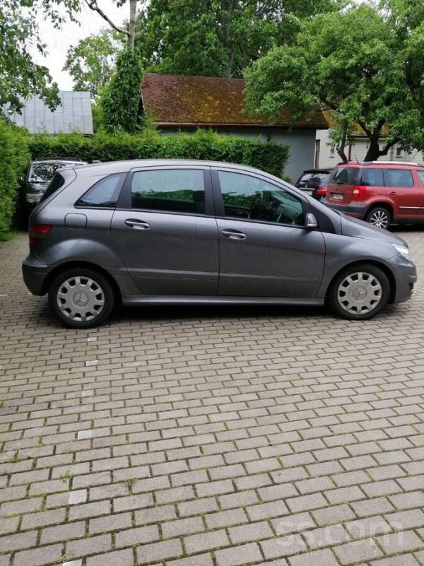 Mercedes-Benz B 180 2010 in Jurmala, with an engine capacity of 2.00 L and mileage of 277 thousand km for 3500 €, photo 1 on AUTOMOTO.COM.LV