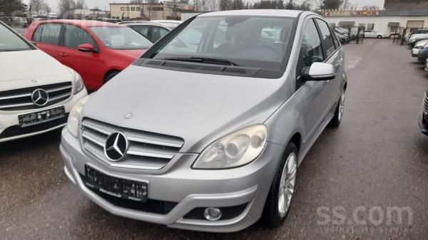 Mercedes-Benz B 180 2010 in Riga, with an engine capacity of 1.70 L and mileage of 168 thousand km for 5500 €, photo 3 on AUTOMOTO.COM.LV
