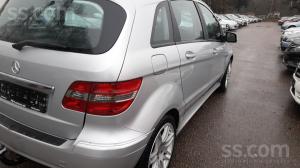Mercedes-Benz B 180 2010 in Riga, with an engine capacity of 1.70 L and mileage of 168 thousand km for 5500 €, photo 7 on AUTOMOTO.COM.LV