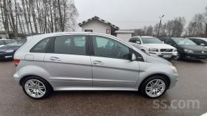 Mercedes-Benz B 180 2010 in Riga, with an engine capacity of 1.70 L and mileage of 168 thousand km for 5500 €, photo 9 on AUTOMOTO.COM.LV