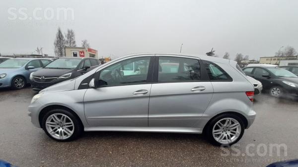 Mercedes-Benz B 180 2010 in Riga, with an engine capacity of 1.70 L and mileage of 168 thousand km for 5500 €, photo 10 on AUTOMOTO.COM.LV