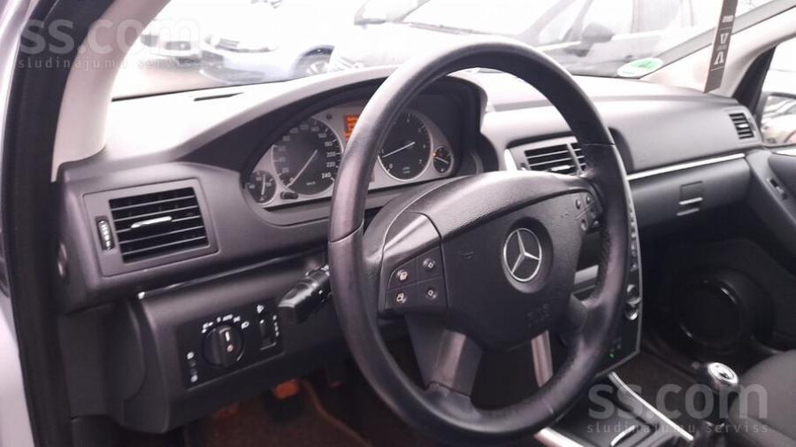 Mercedes-Benz B 180 2010 in Riga, with an engine capacity of 1.70 L and mileage of 168 thousand km for 5500 €, photo 12 on AUTOMOTO.COM.LV