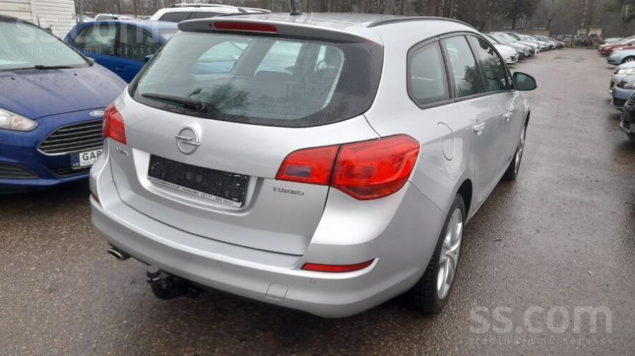 Mercedes-Benz B 180 2010 in Riga, with an engine capacity of 1.70 L and mileage of 168 thousand km for 5500 €, photo 35 on AUTOMOTO.COM.LV