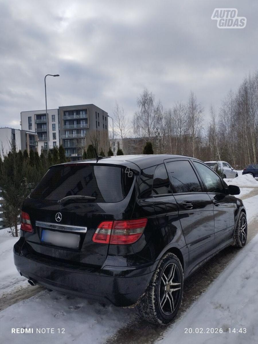 Mercedes-Benz B 180 2010 in Vilnius, with an engine capacity of 1.80 L and mileage of 271 thousand km for 2450 €, photo 3 on AUTOMOTO.COM.LV