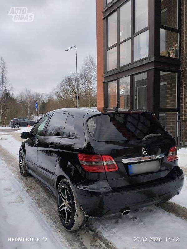 Mercedes-Benz B 180 2010 in Vilnius, with an engine capacity of 1.80 L and mileage of 271 thousand km for 2450 €, photo 4 on AUTOMOTO.COM.LV