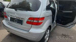 Mercedes-Benz B 180 2010 in Riga, with an engine capacity of 1.70 L and mileage of 168 thousand km for 5600 €, photo 35 on AUTOMOTO.COM.LV