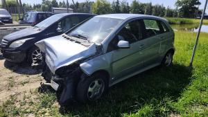 Mercedes-Benz B 180 2010 Marijampole, ar dzinēja tilpumu 2.00 L un nobraukumu 240 tūkst. km par 350 €, foto 10 vietnē AUTOMOTO.COM.LV