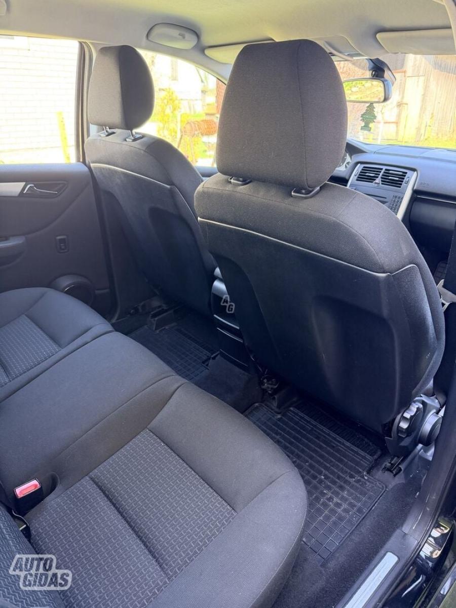 Mercedes-Benz B 180 2011 Marijampole, ar dzinēja tilpumu 2.00 L un nobraukumu 297 tūkst. km par 4500 €, foto 8 vietnē AUTOMOTO.COM.LV