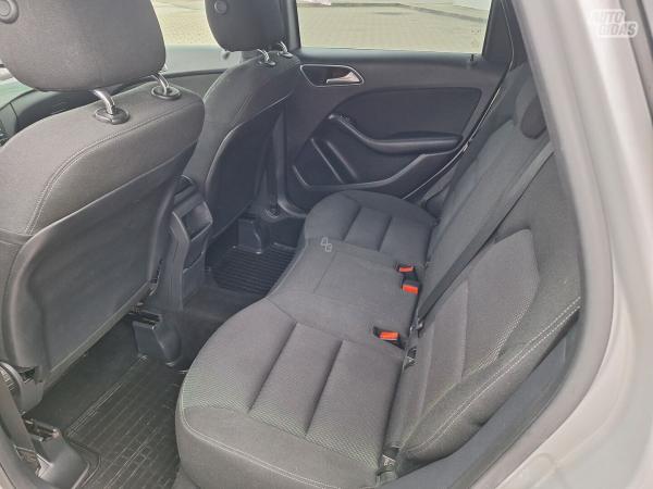 Mercedes-Benz B 180 2012 in Taurage, with an engine capacity of 1.80 L and mileage of 190 thousand km for 5100 €, photo 7 on AUTOMOTO.COM.LV