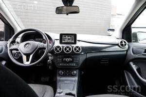 Mercedes-Benz B 180 2013 Rīga, ar dzinēja tilpumu 2.00 L un nobraukumu 0 tūkst. km par 5900 €, foto 7 vietnē AUTOMOTO.COM.LV