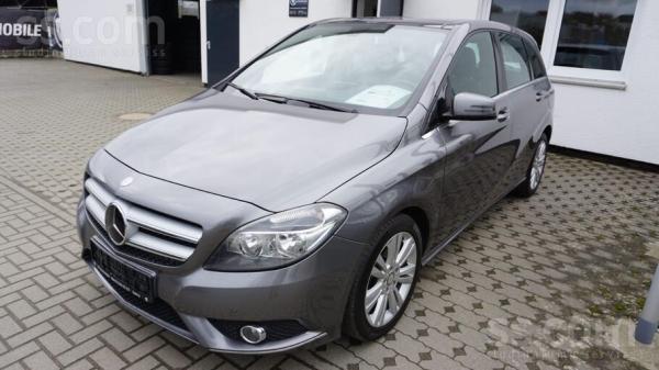 Mercedes-Benz B 180 2013 Jelgava, ar dzinēja tilpumu 1.80 L un nobraukumu 320 tūkst. km par 7200 €, foto 1 vietnē AUTOMOTO.COM.LV