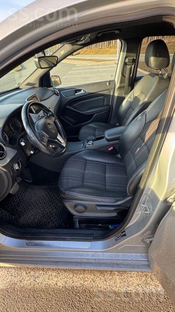 Mercedes-Benz B 180 2014 Rīga, ar dzinēja tilpumu 1.80 L un nobraukumu 363 tūkst. km par 7200 €, foto 8 vietnē AUTOMOTO.COM.LV