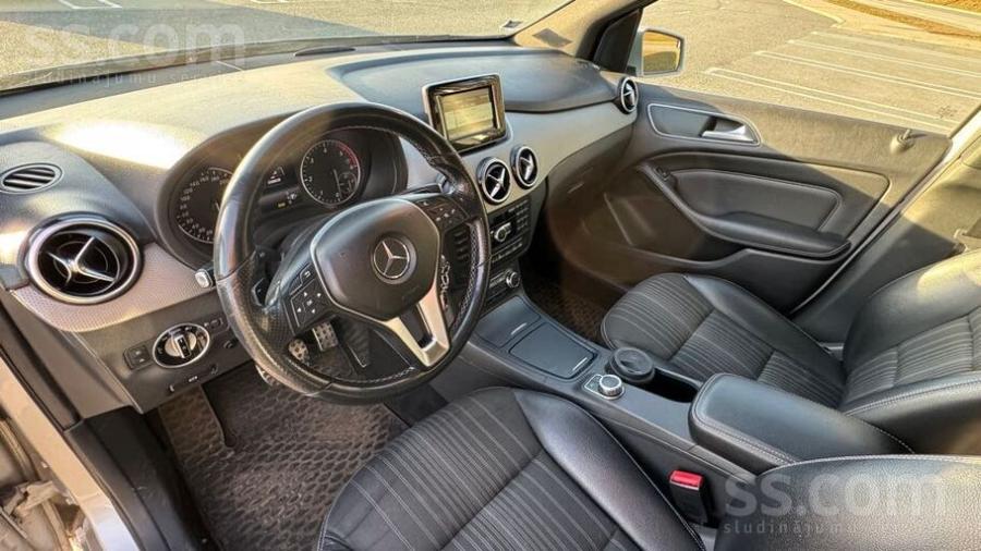 Mercedes-Benz B 180 2014 Rīga, ar dzinēja tilpumu 1.80 L un nobraukumu 363 tūkst. km par 7200 €, foto 10 vietnē AUTOMOTO.COM.LV
