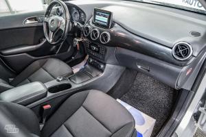 Mercedes-Benz B 180 2014 in Kaunas, with an engine capacity of 1.50 L and mileage of 175 thousand km for 7290 €, photo 11 on AUTOMOTO.COM.LV