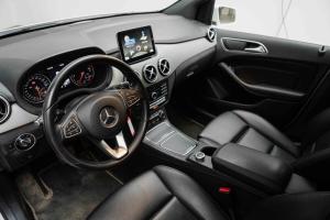 Mercedes-Benz B 180 2016 Peetri, ar dzinēja tilpumu 1.40 L un nobraukumu 90 tūkst. km par 17400 €, foto 10 vietnē AUTOMOTO.COM.LV
