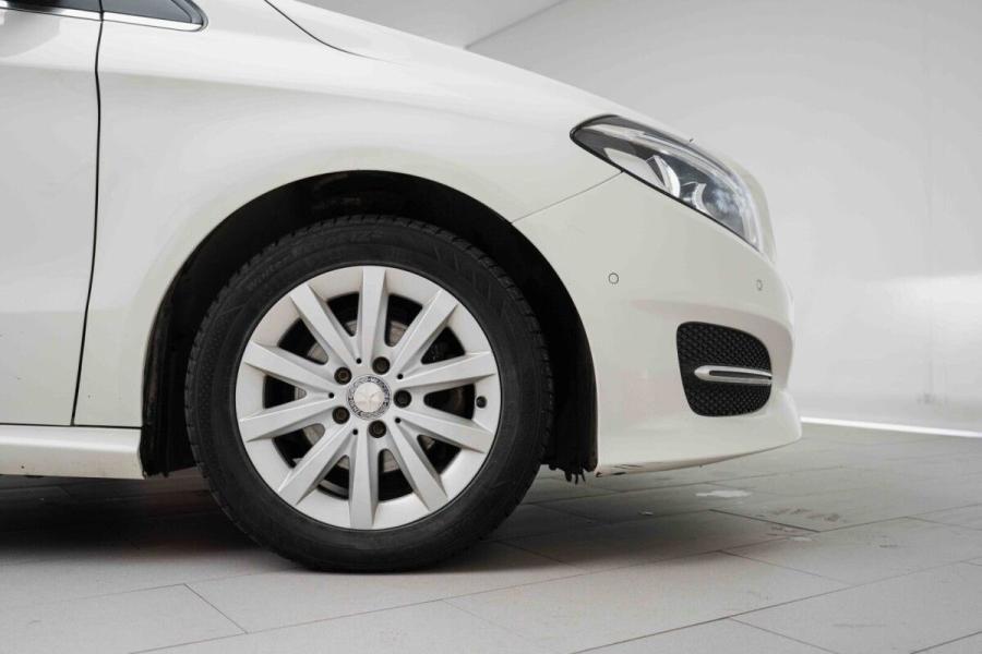 Mercedes-Benz B 180 2016 Peetri, ar dzinēja tilpumu 1.40 L un nobraukumu 90 tūkst. km par 17400 €, foto 15 vietnē AUTOMOTO.COM.LV