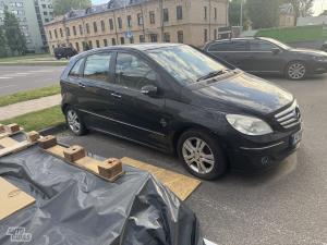 Mercedes-Benz B 180 2006 in Vilnius, with an engine capacity of 2.00 L and mileage of 231 thousand km for 700 €, photo 4 on AUTOMOTO.COM.LV